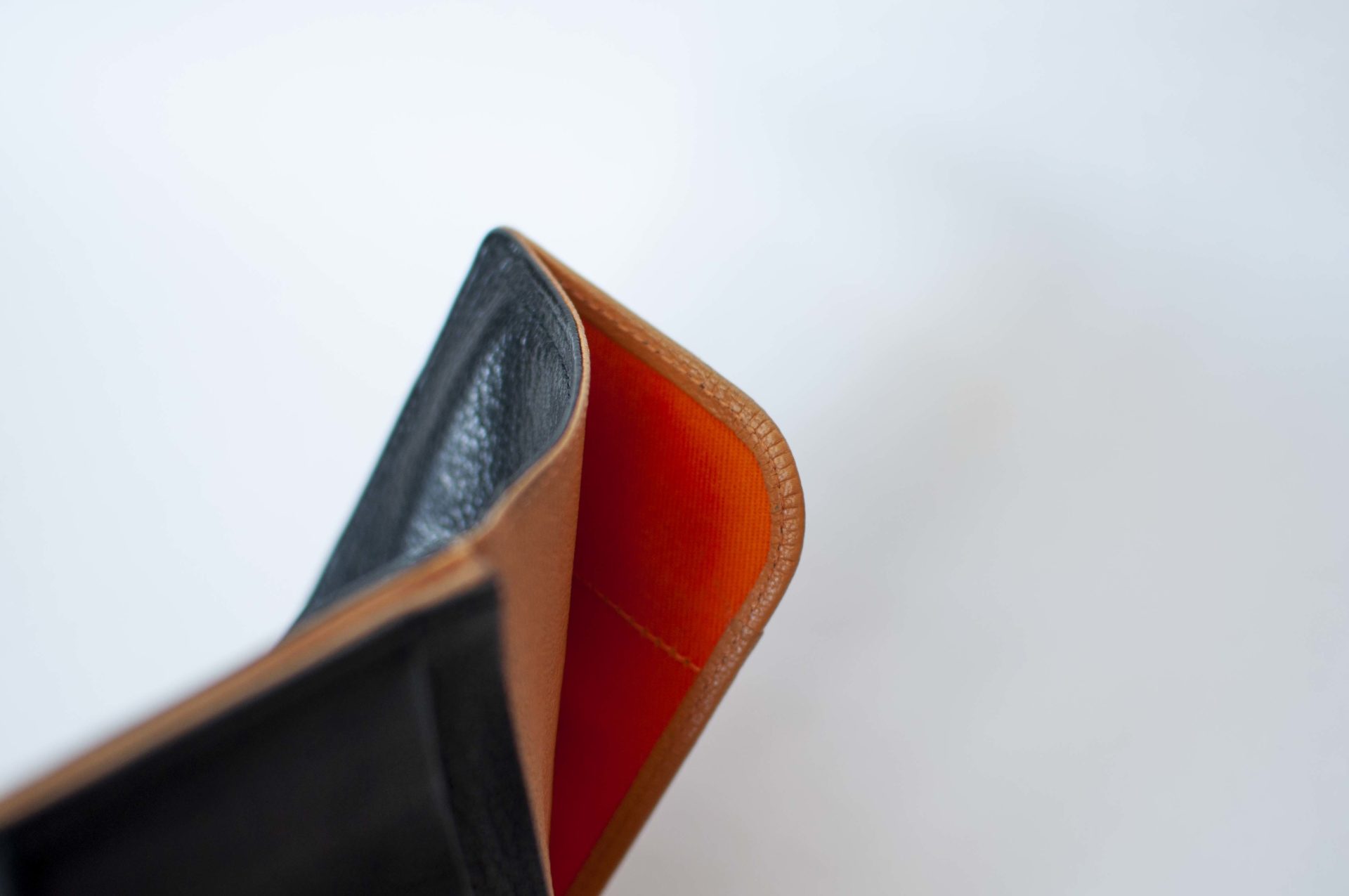 オーソドックスの中に機能性・デザイン性を備えた名刺入れ｜PORTER DOUBLE ・CARD CASE – nichiMAG（ニチマグ）